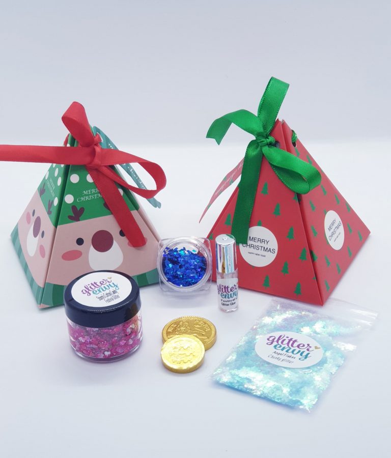 Red/Green triangle gift bags – Glitter Envy